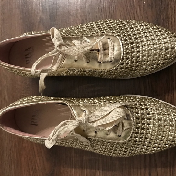Riva Designs | Shoes | Riva Gold Metallic Platform Sneakers Size 9 ...